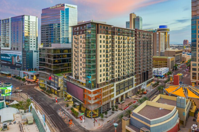 Review of The Ryan: Luxury Downtown Phoenix, AZ Apartments (Updated for 2024)
